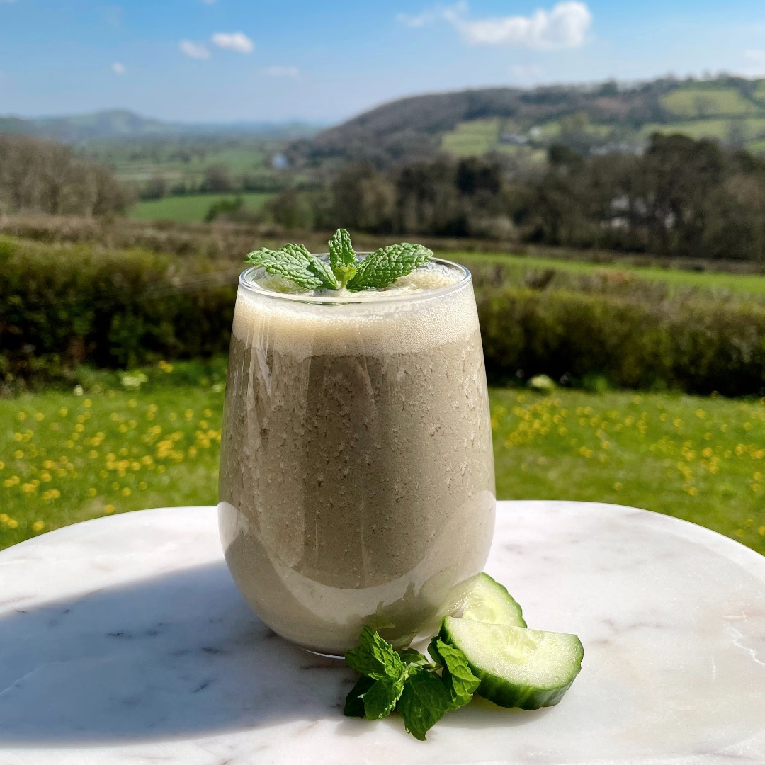 Cucumber and mint Kefir smoothie - Chuckling Goat